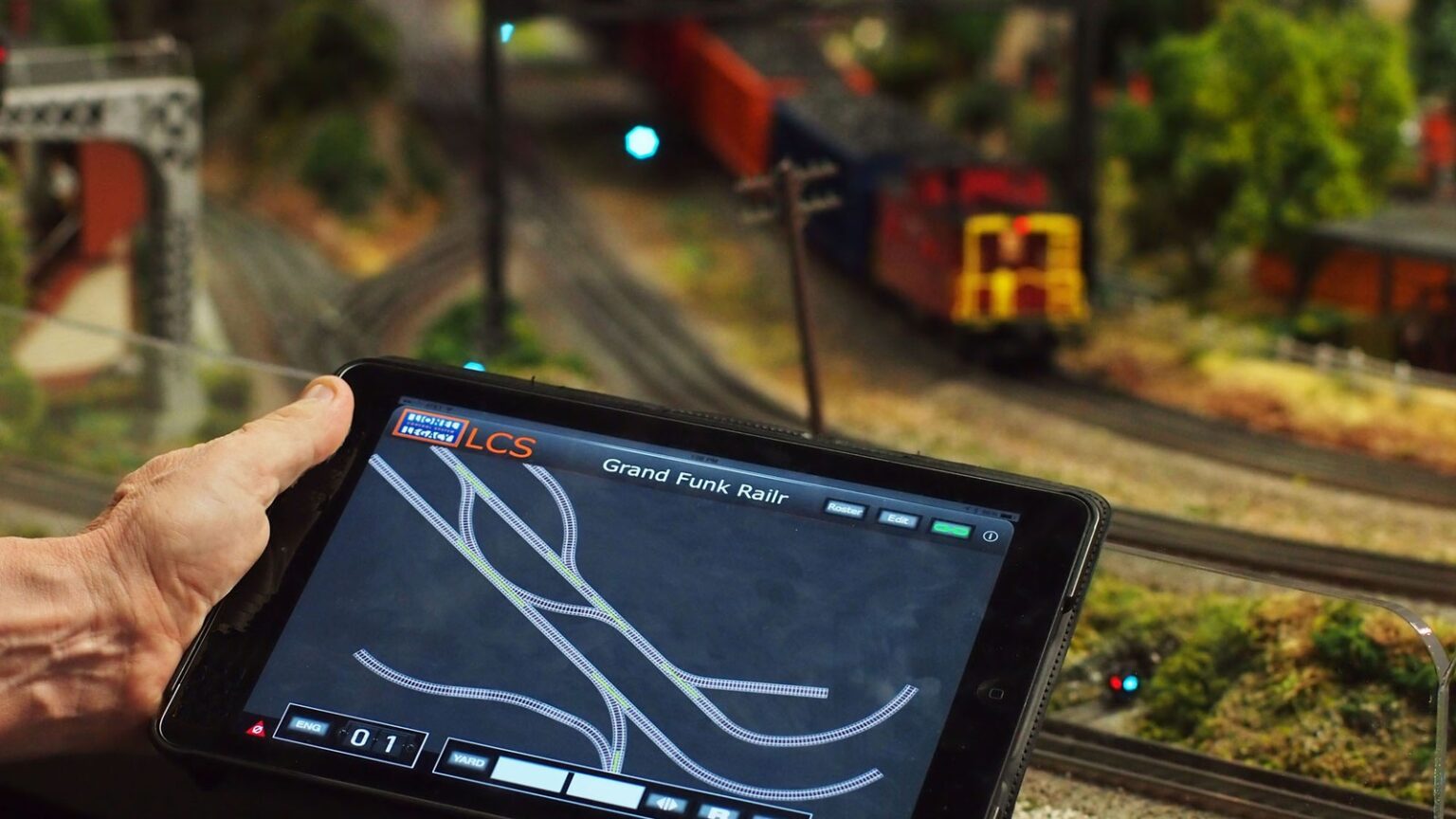 LCS APP – Lionel Power & Control